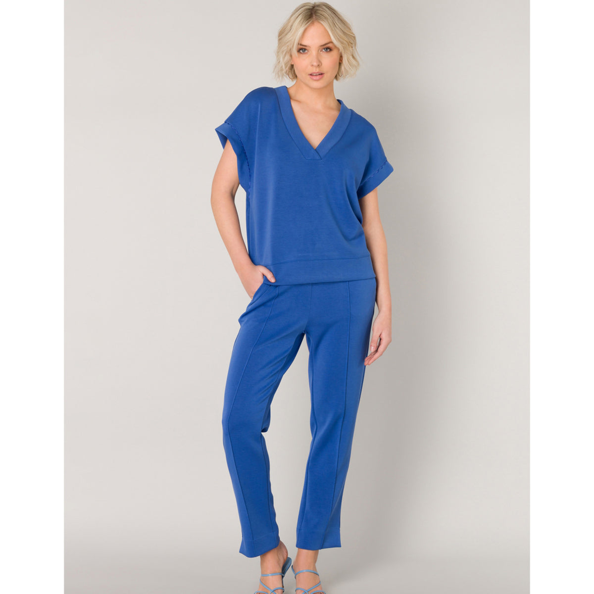 Yest siniset Housut, Isemerai Bright Blue – Bombus